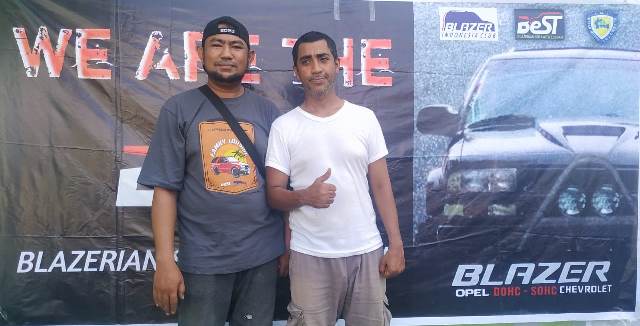 Komunitas Mobil Blazer Sulteng Gelar Aksi Tanam Pohon di Ponpes Al-Khairat
